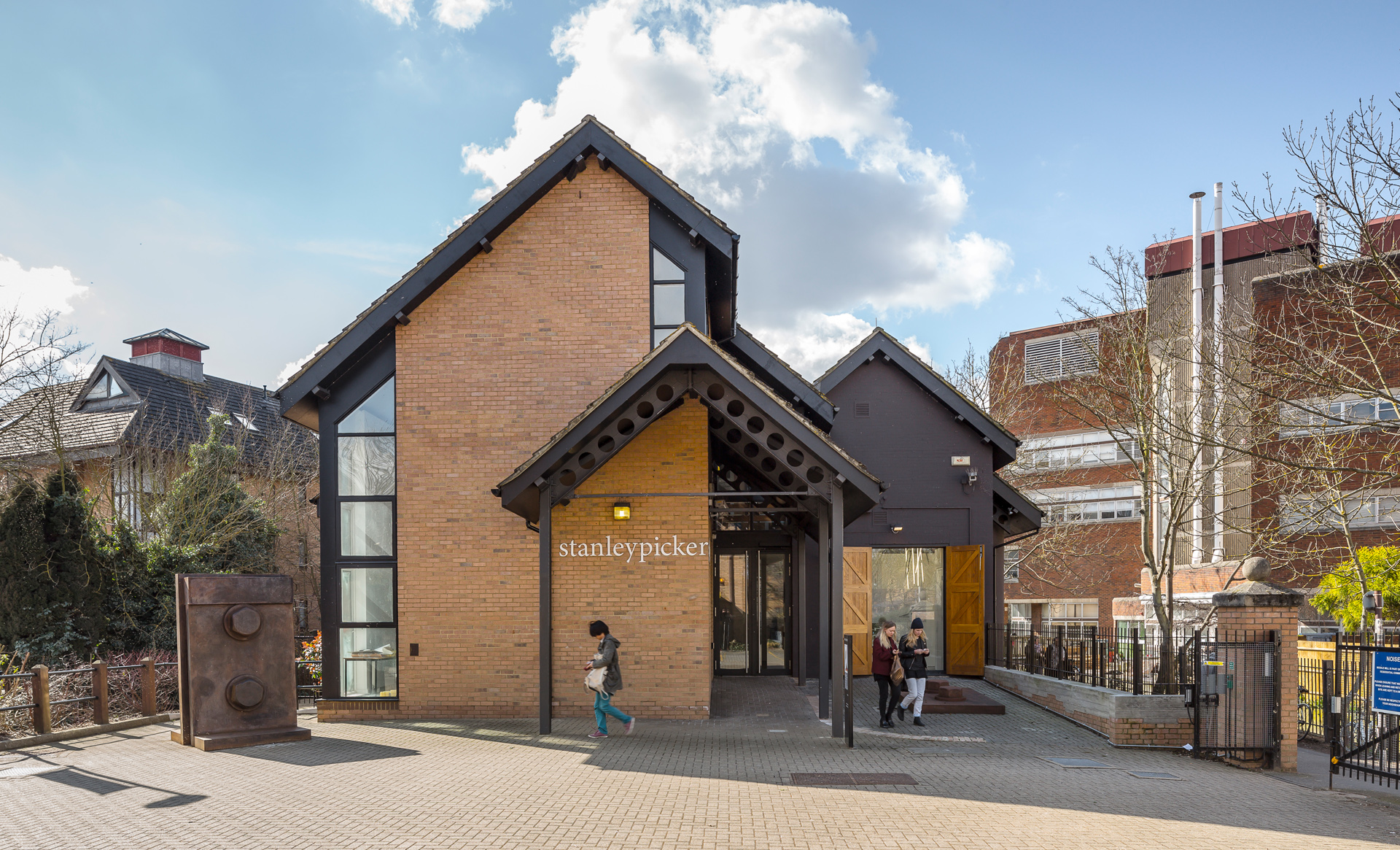 Visit | Stanley Picker Gallery